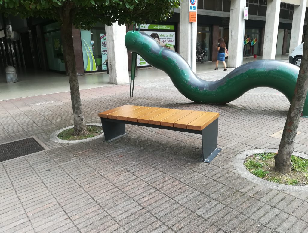 Panchina PANK - FEROLAB - sedute lineari - panchine arredo urbano